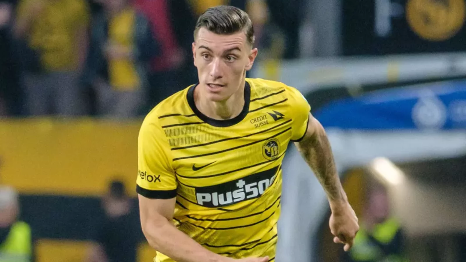 Wolfsburg announce Cedric Zesiger as first signing ahead of 2023/24 ...