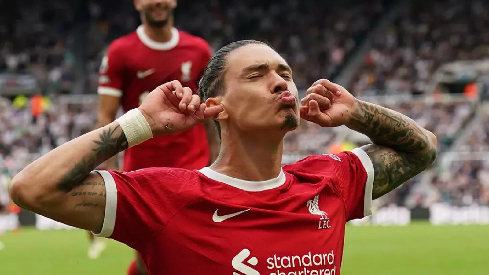 Darwin Nunez at the double as 10-man Liverpool fight back to beat ...