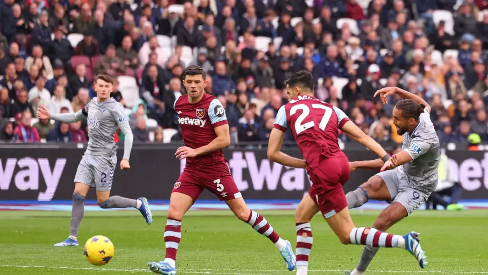 Dominic Calvert-Lewin fires Everton to a 1-0 win over West Ham | soccer