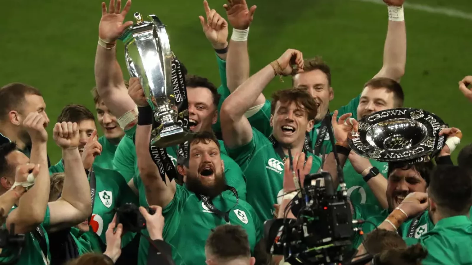 Steve Hansen says pressure is on Ireland at World Cup | rugby
