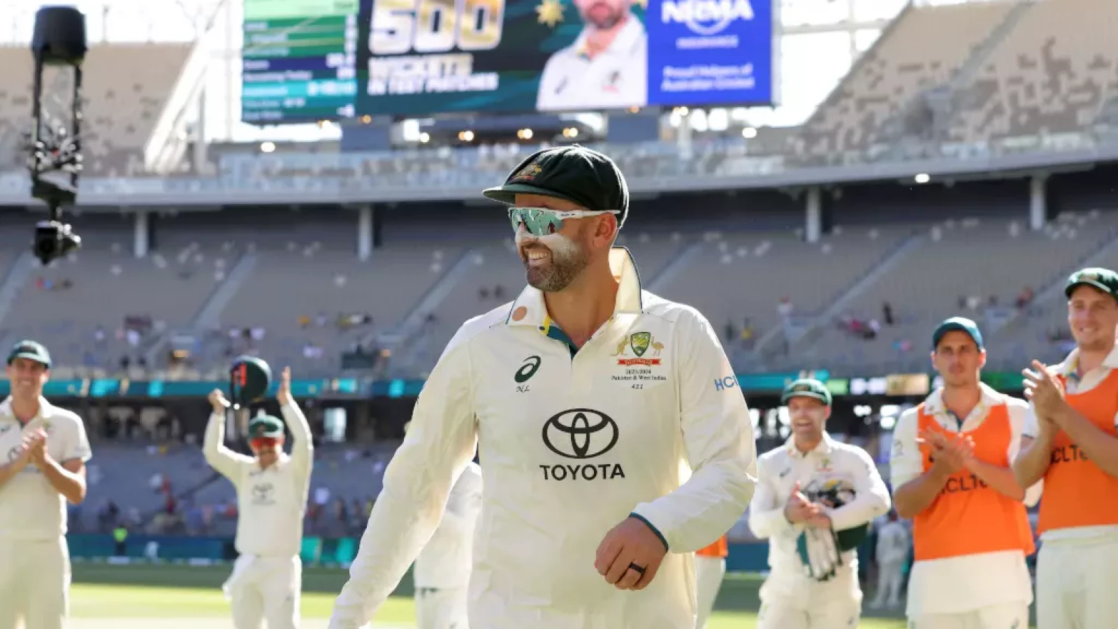 Nathan Lyon bags 500th Test wicket as Australia scupper Pakistan in ...