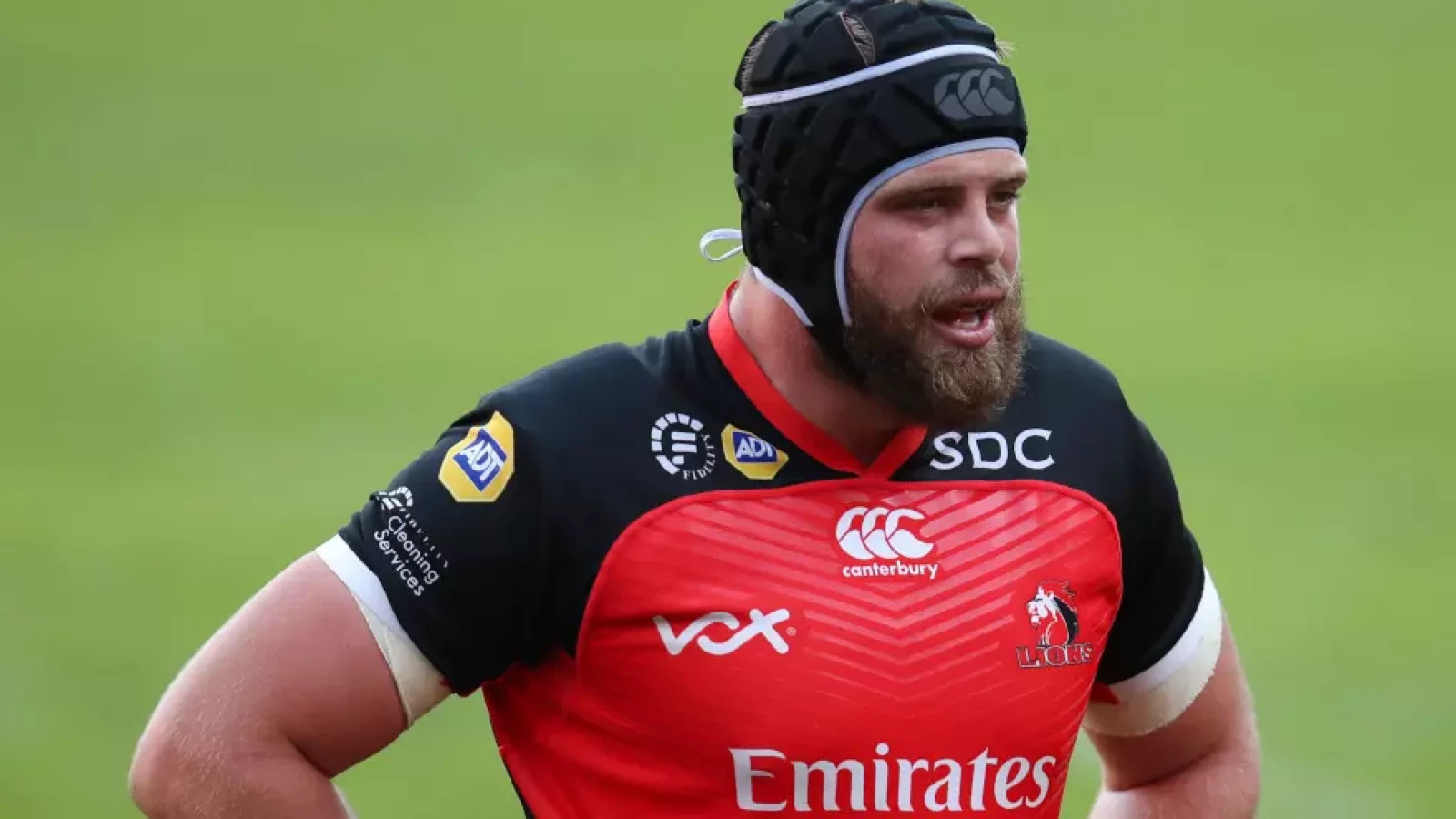 Video of Lions players cramped in economy-class on flight to Europe ...