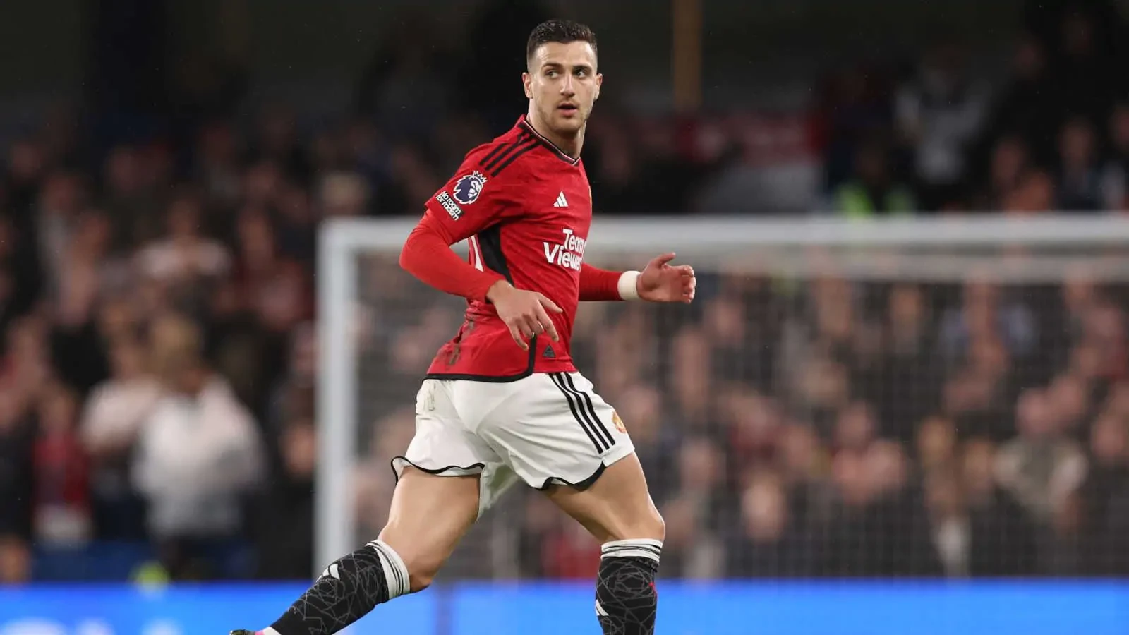 Diogo Dalot pulls out of Portugal squad as Man Utd's injury woes deepen ...