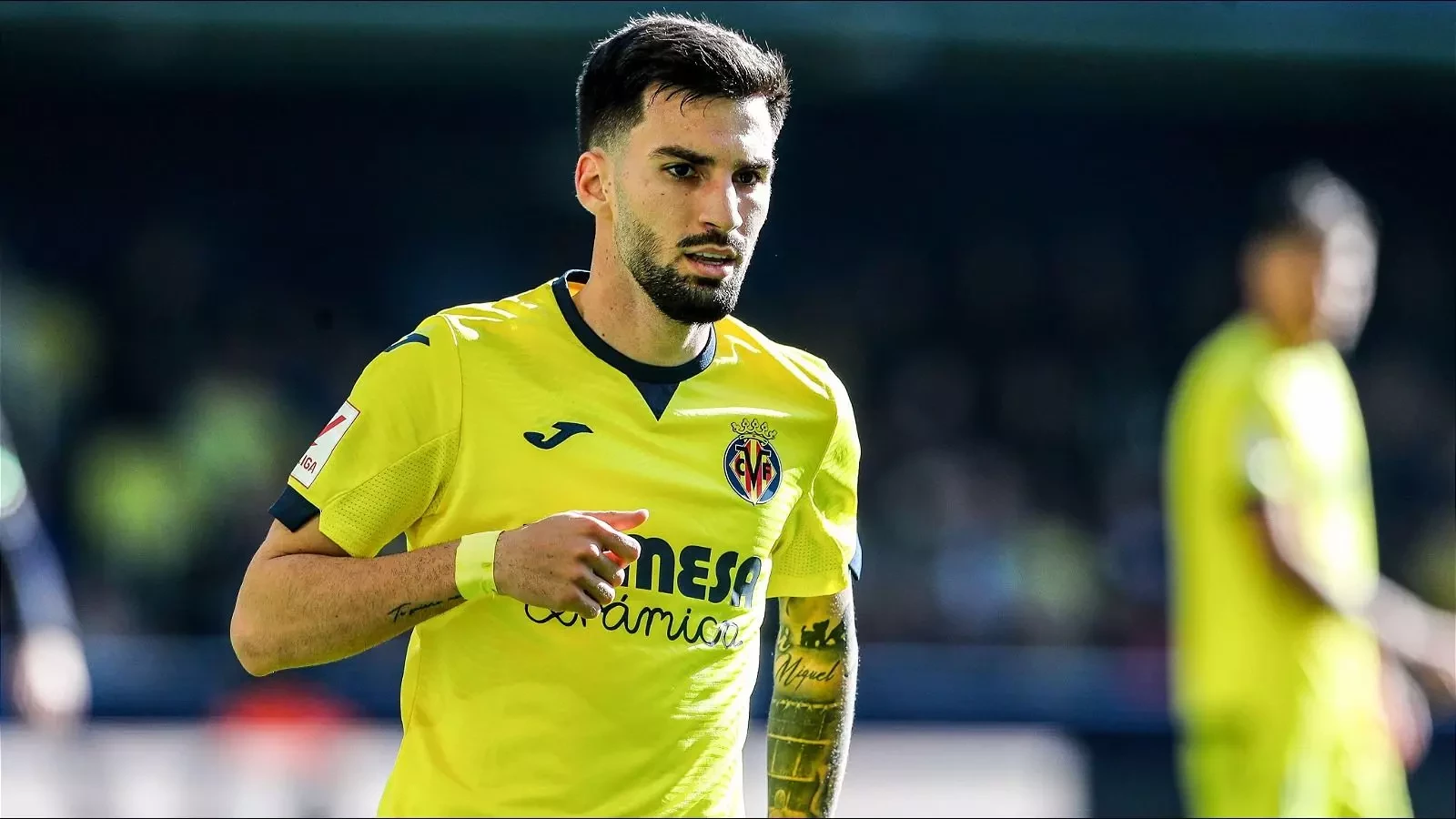 Barcelona eye Villarreal star Alex Baena despite financial constraints ...