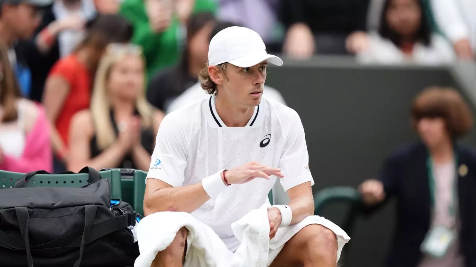 Alex de Minaur after shock loss at French Open: 'I'm a little bit ...