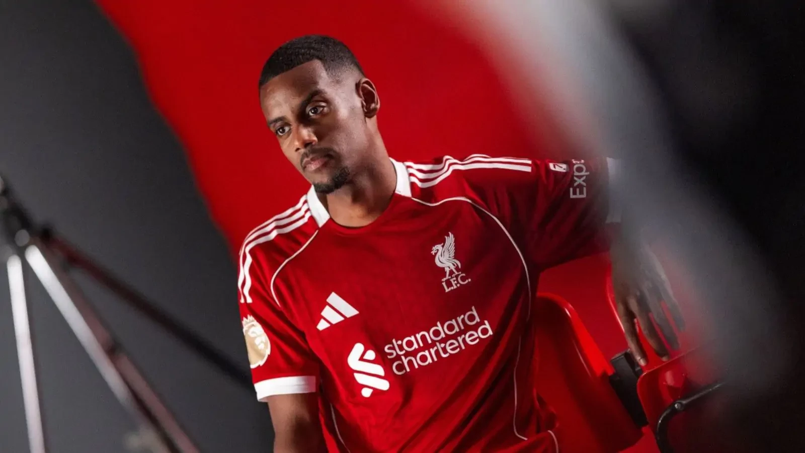 Alexander Isak completes record transfer to Liverpool: 'I want to win ...