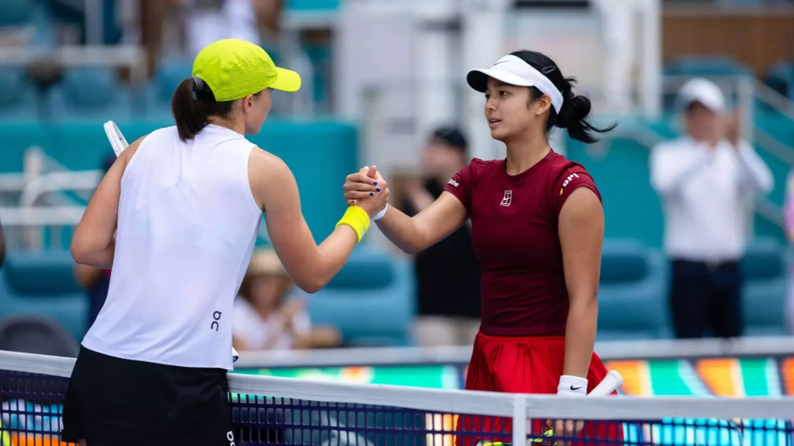 Iga Swiatek stunned by teenager Alexandra Eala at Miami Open | SABC