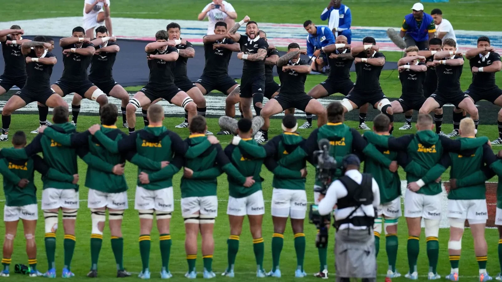 Wallabies legend George Gregan pours cold water on Rugby's Greatest ...