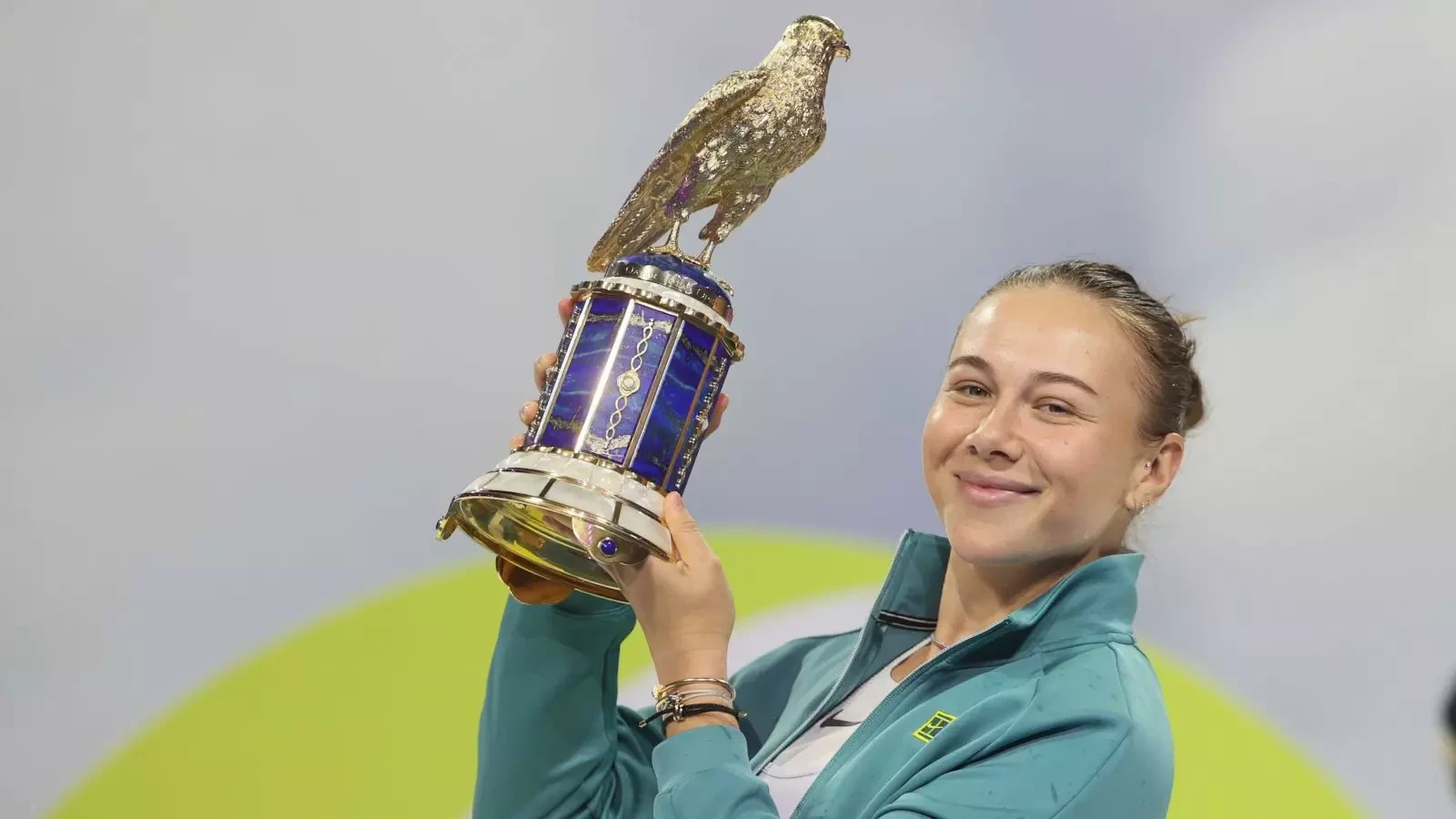 Amanda Anisimova wns maiden WTA Tour title in Qatar | main-domain