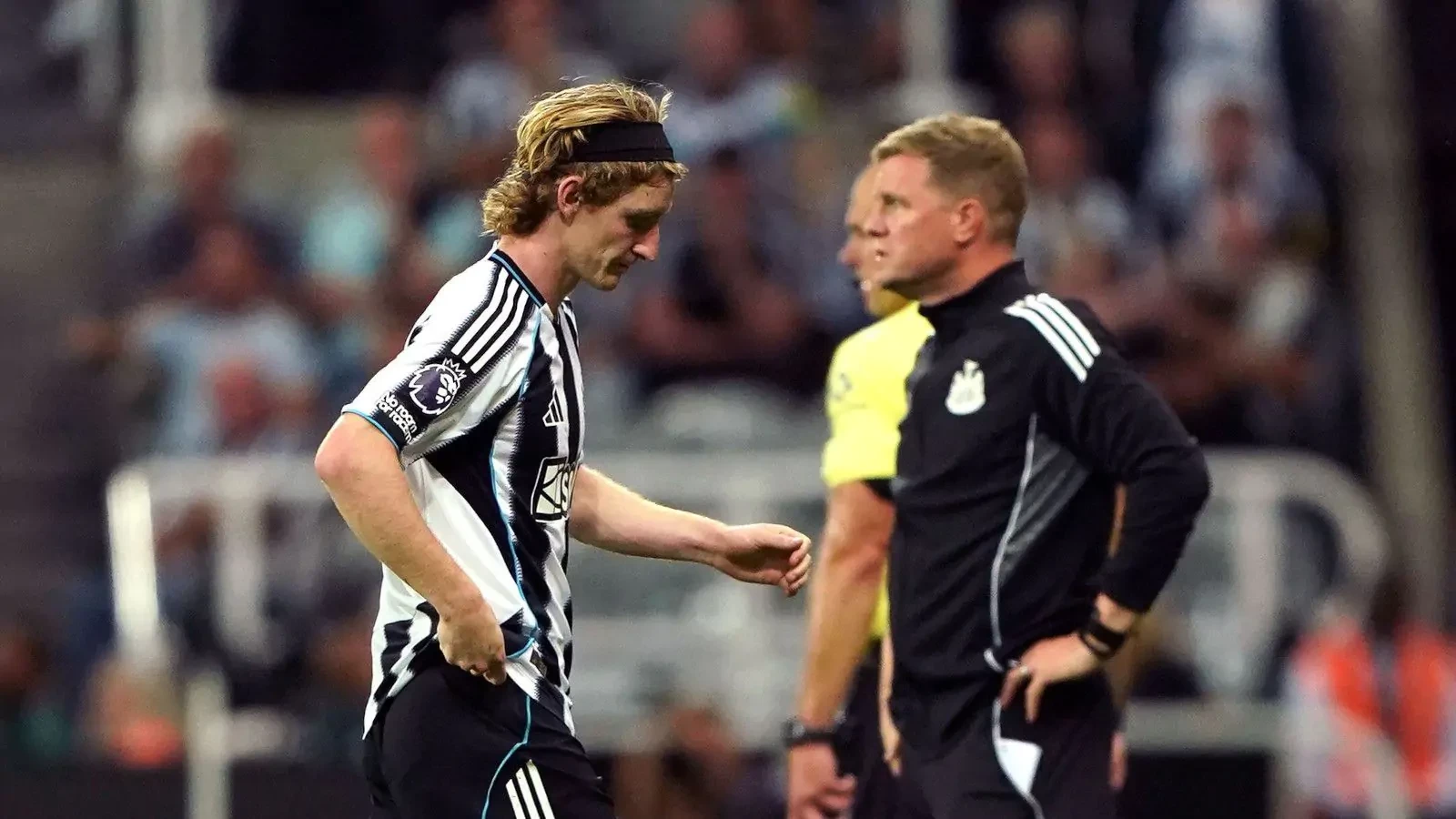 Anthony Gordon apologises for red card in Newcastle's defeat to ...
