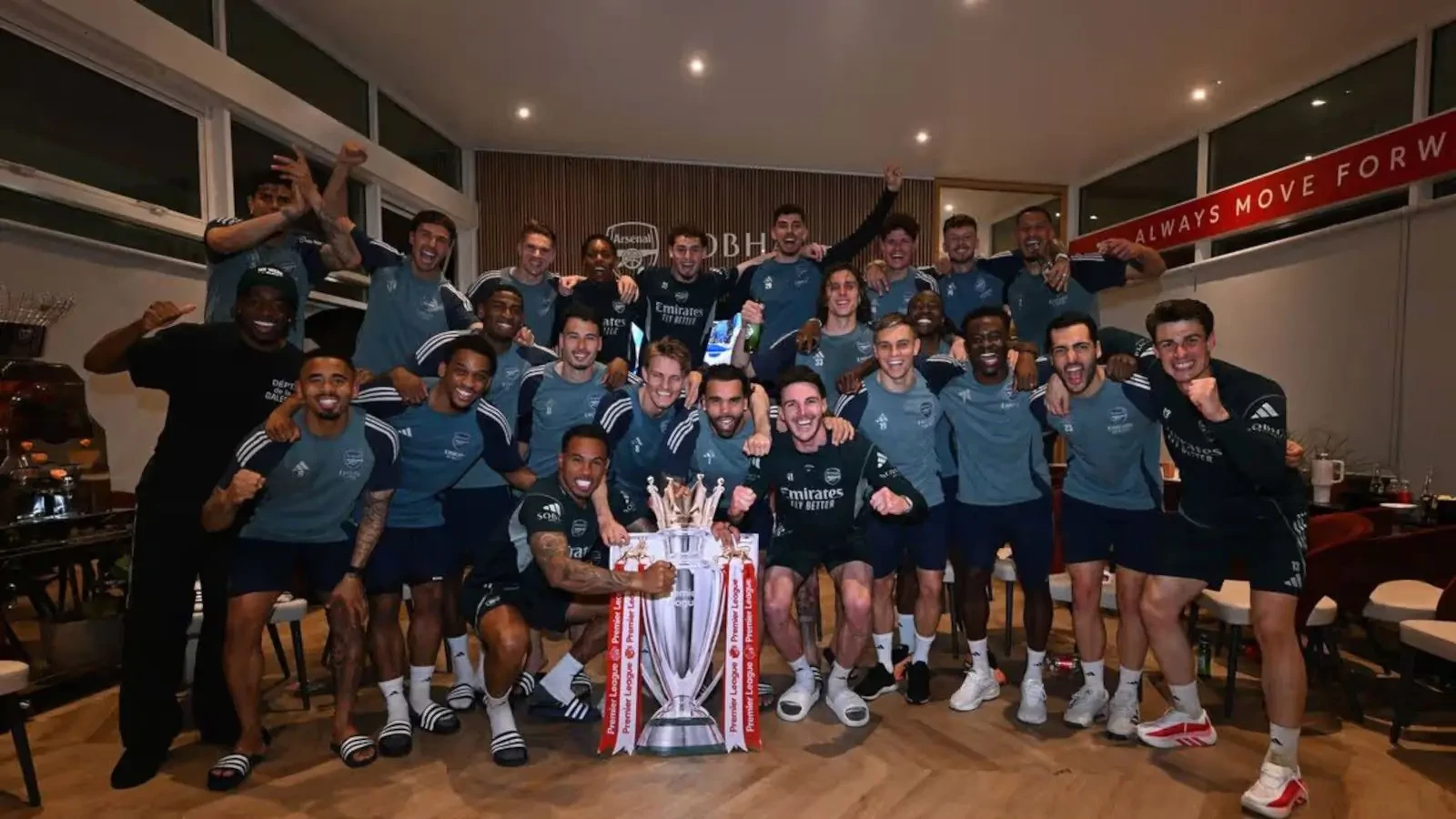 Bukayo Saka leads Arsenal's title celebrations as Gunners silence ...