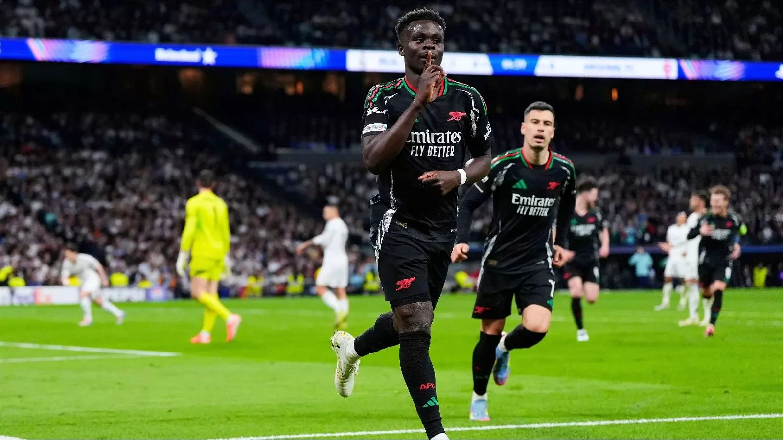 Bukayo Saka fires Arsenal to victory over Real Madrid in Champions ...