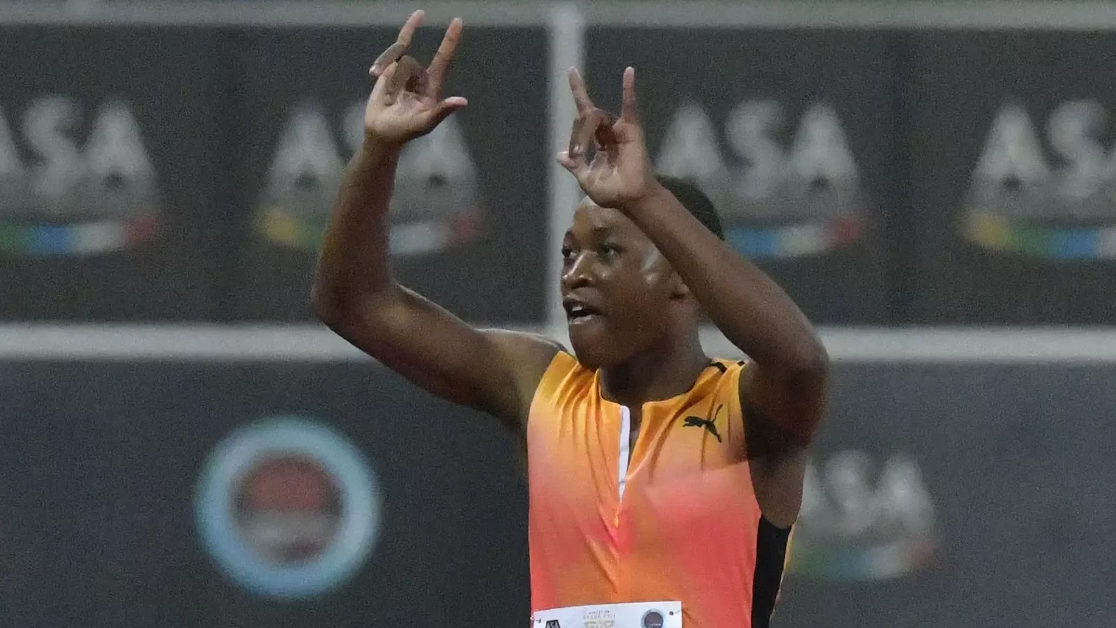 Bayanda Walaza surprised by double junior national record feat | SABC