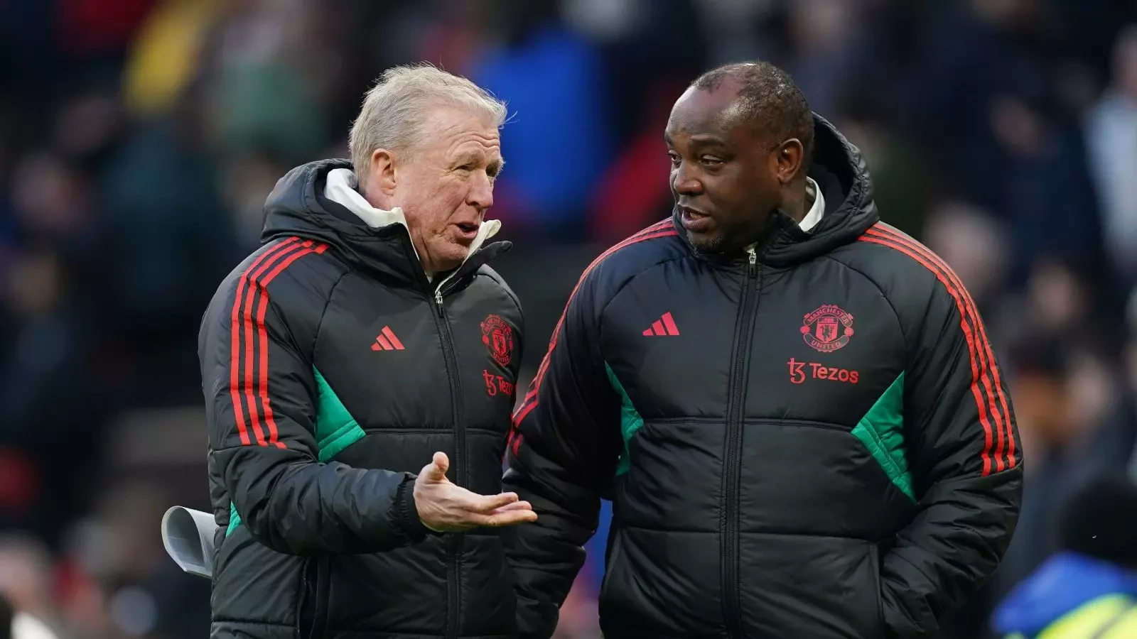 Benni McCarthy eager to extend Manchester United stay | soccer