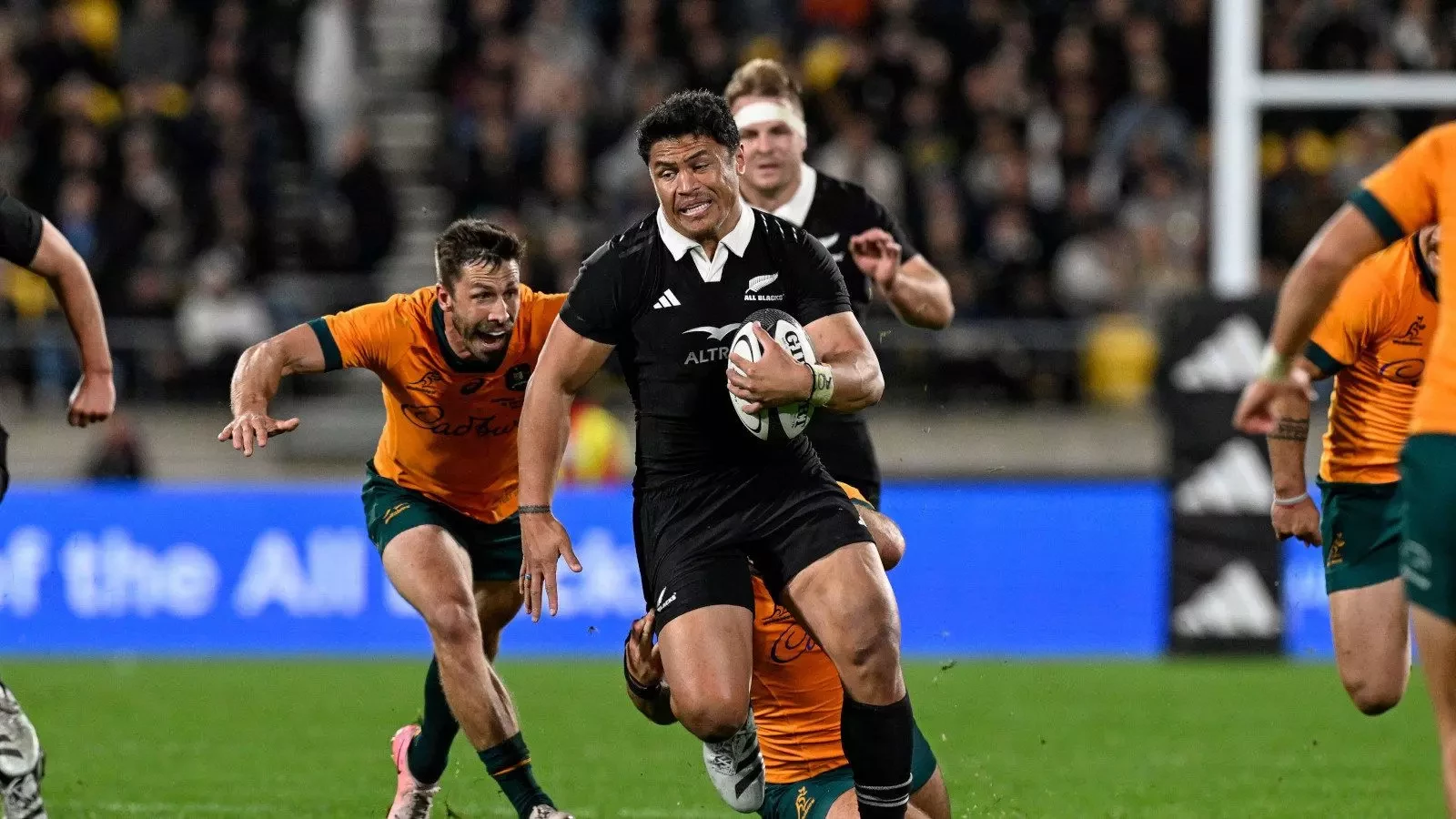 All Blacks dispatch Wallabies to finish Rugby Championship campaign on ...