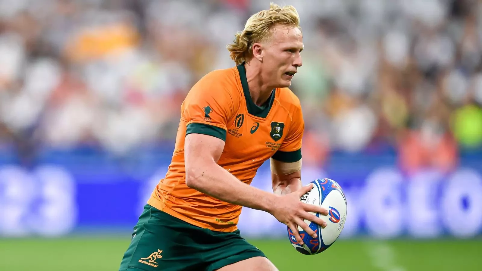 Wallabies flyhalf makes shock switch to Rugby League | rugby
