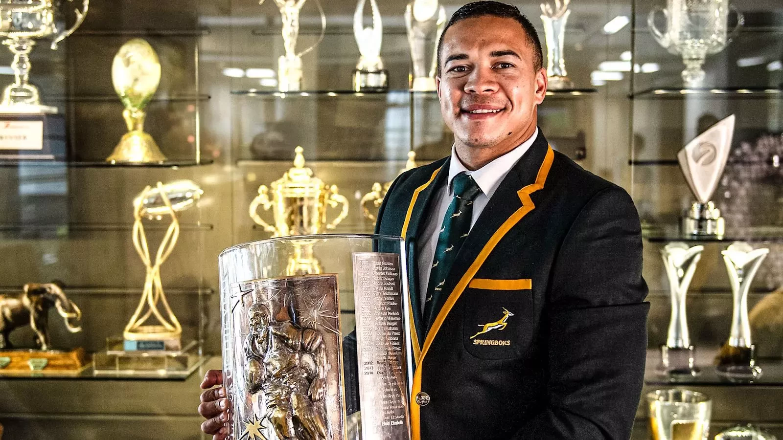 Cheslin Kolbe named SA Rugby Player of the Year at awards ceremony | rugby