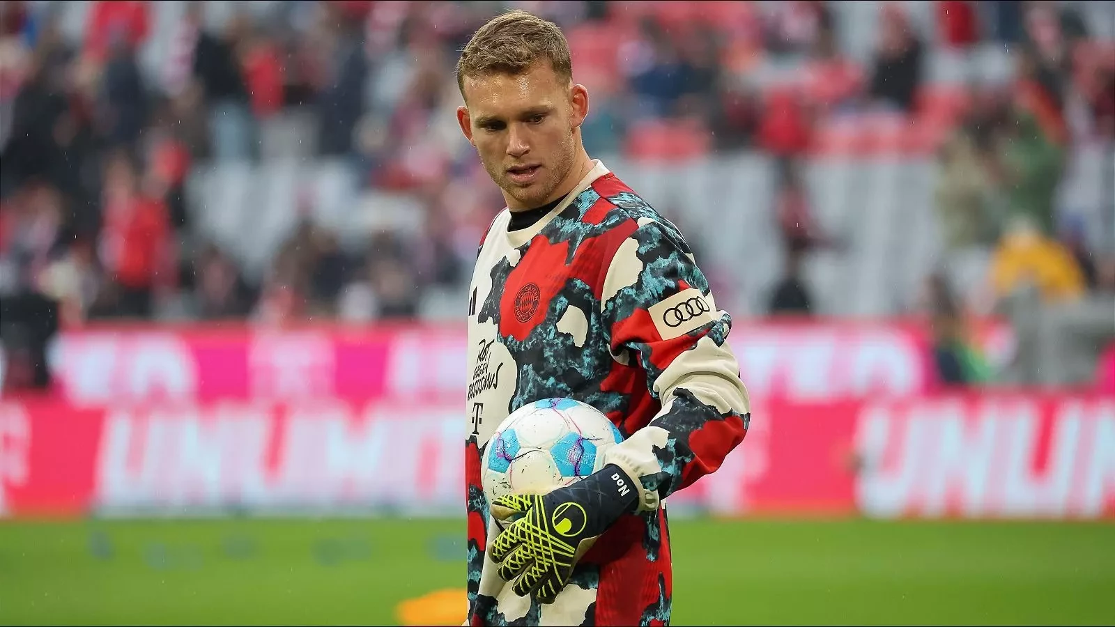 Daniel Peretz pours cold water on Bayern Munich exit rumours | soccer