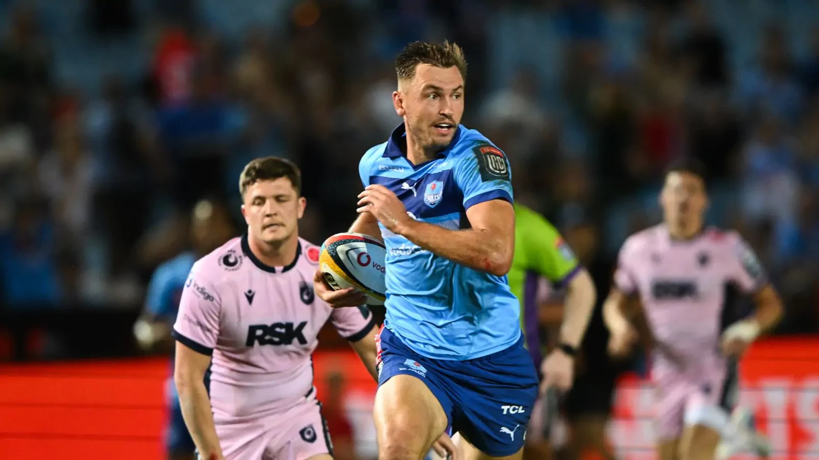 Brilliant Bulls boss Cardiff under Friday night lights in Pretoria | rugby
