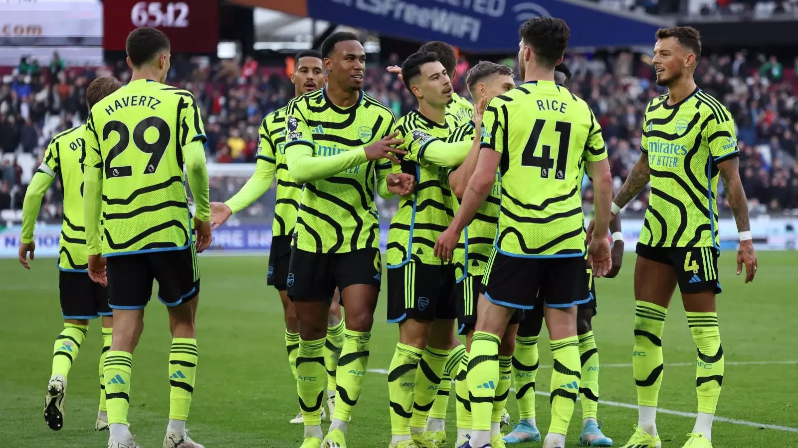 West Ham United roll over as Arsenal run riot at the London Stadium ...