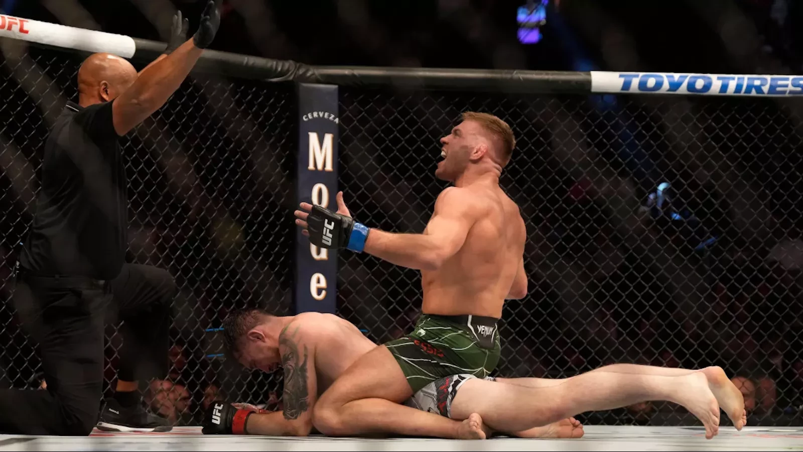 Dricus du Plessis aims to be the UFC's African champion | SABC