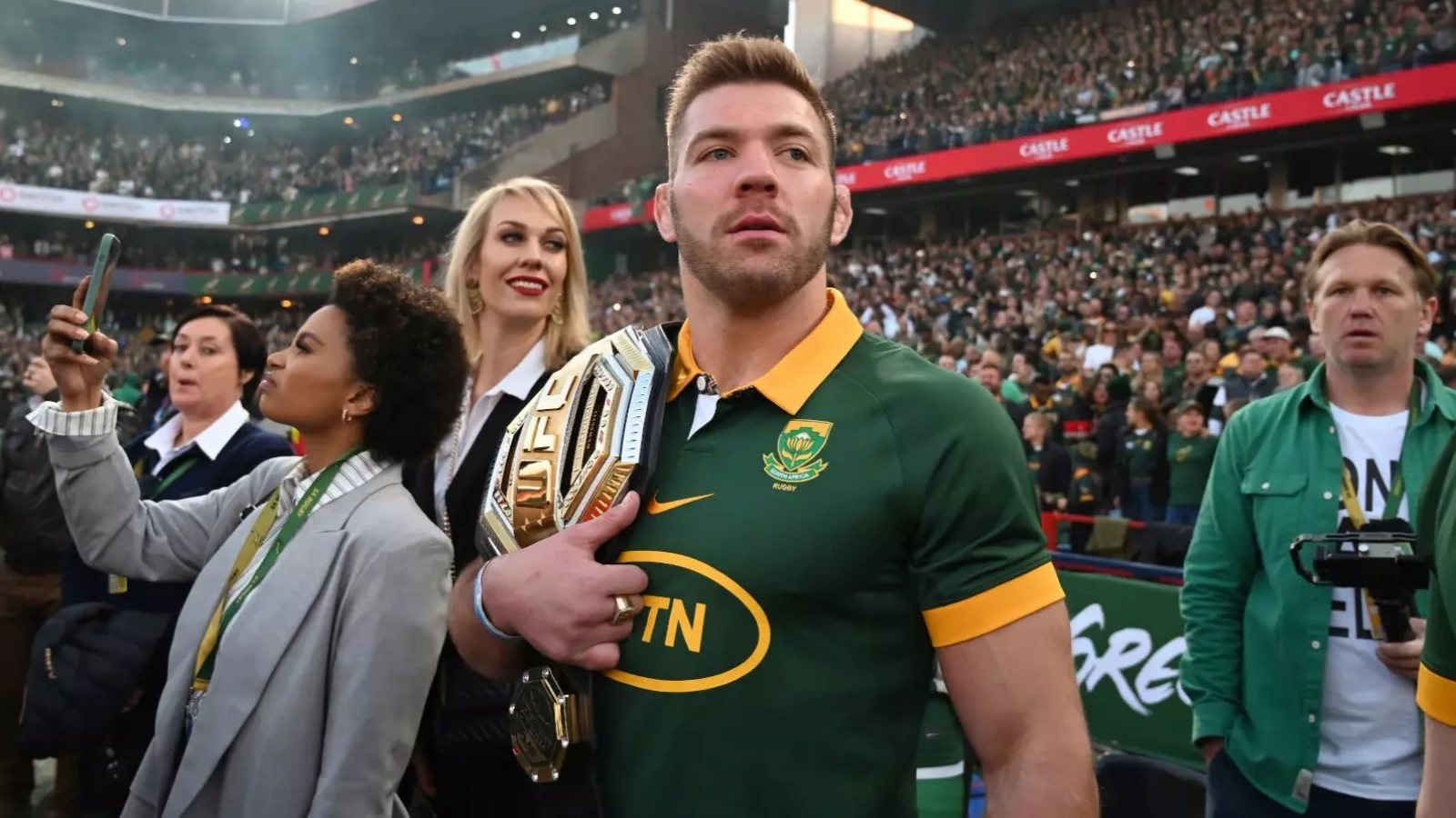 Siya Kolisi and Eben Etzebeth set to lead out UFC champion Dricus du ...