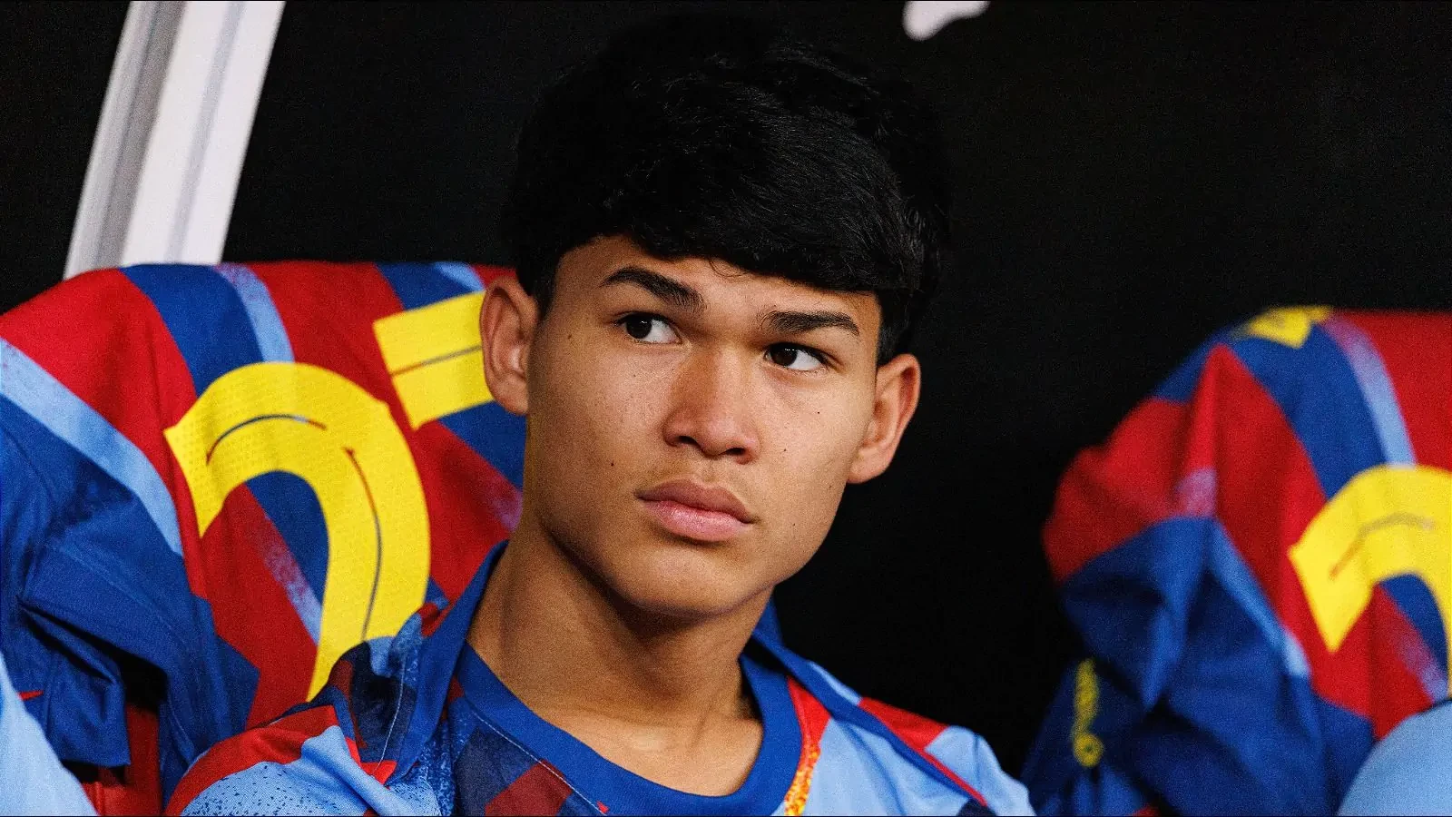 PSG 'handcuffed' by rules as new signing Dro Fernandez watches ...