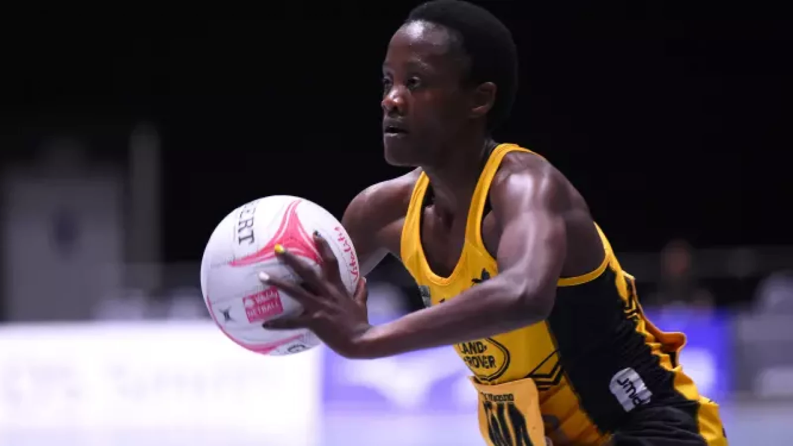 Msomi and Sadie named Team SA's Commonwealth Games flagbearers | SABC