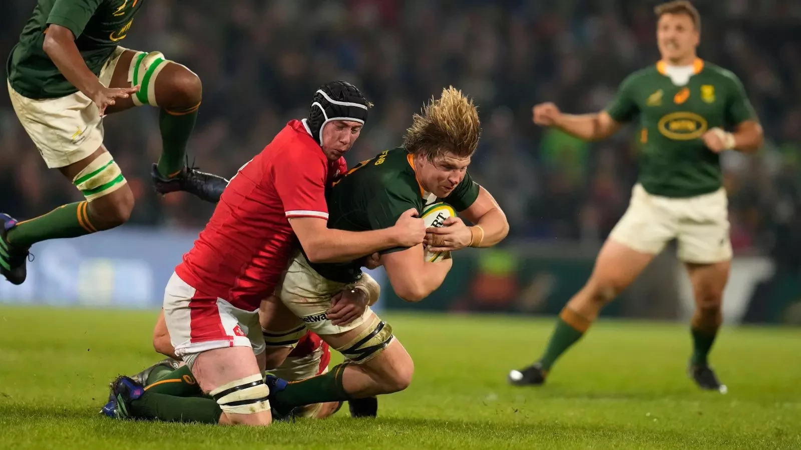 Evan Roos preparing for physical battle upfront against never-say-die ...