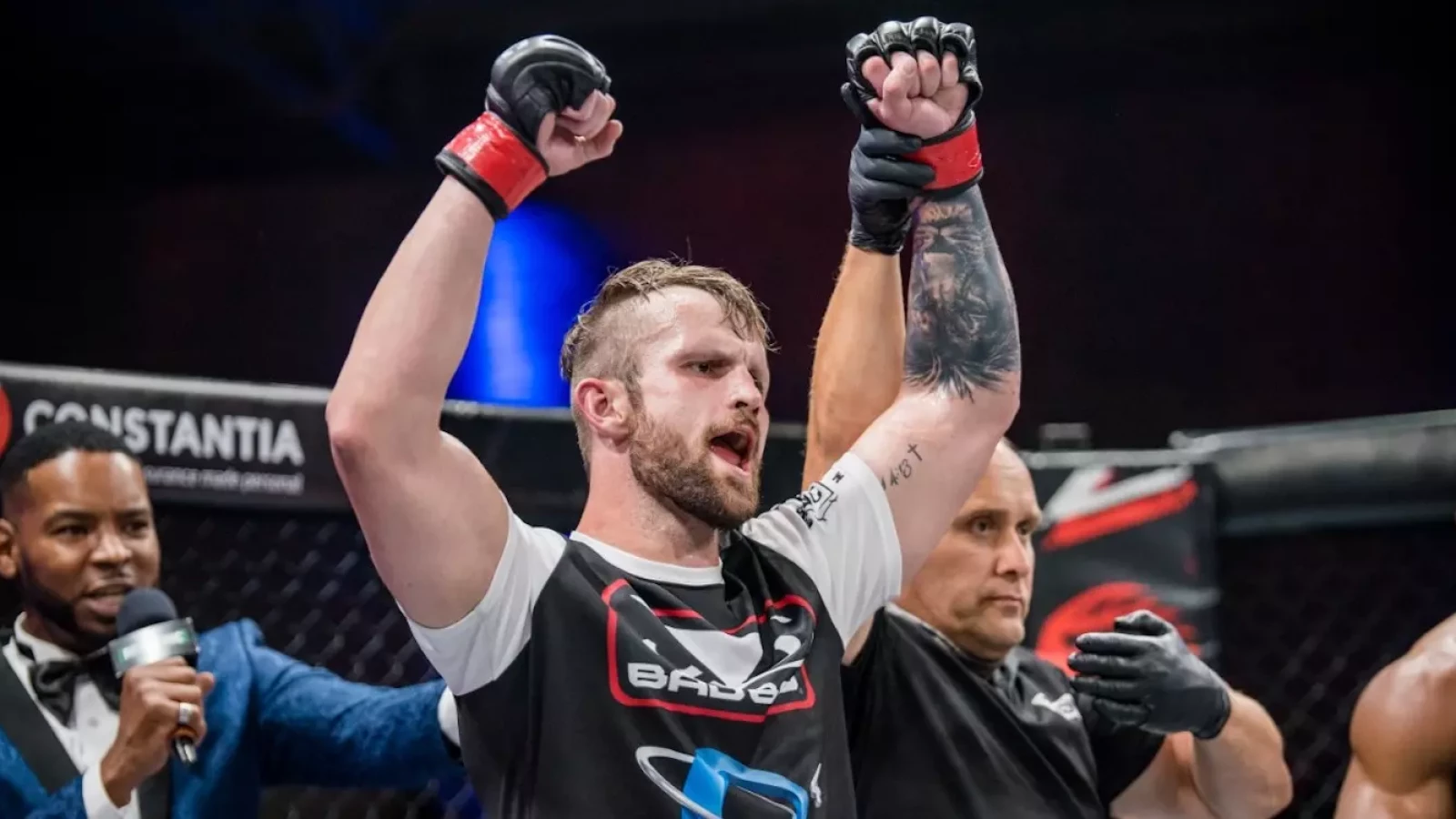 Du Plessis won't alter style for Bandu | SABC