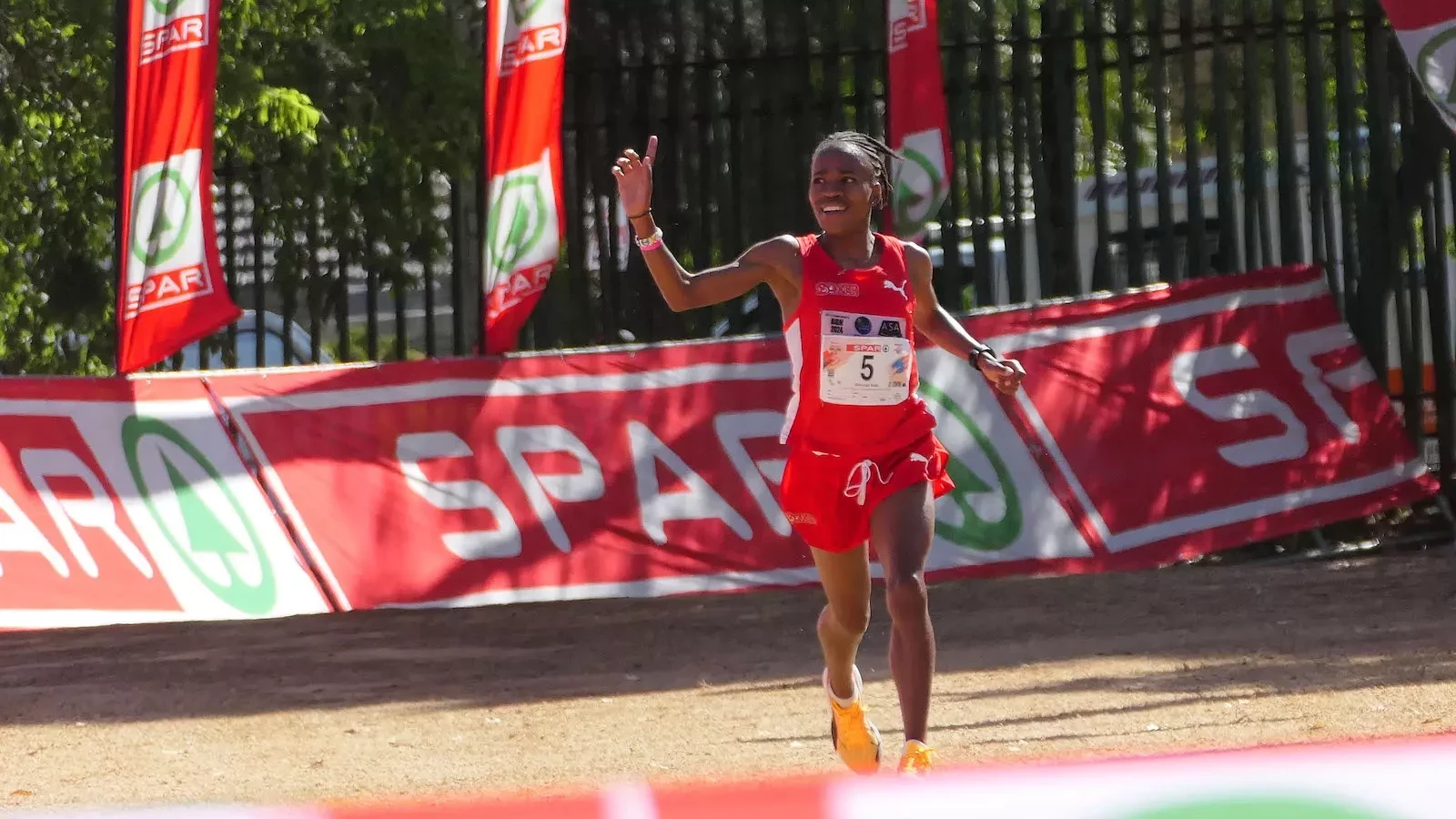 Glenrose Xaba clinches Spar 10km Grand Prix title in style | SABC