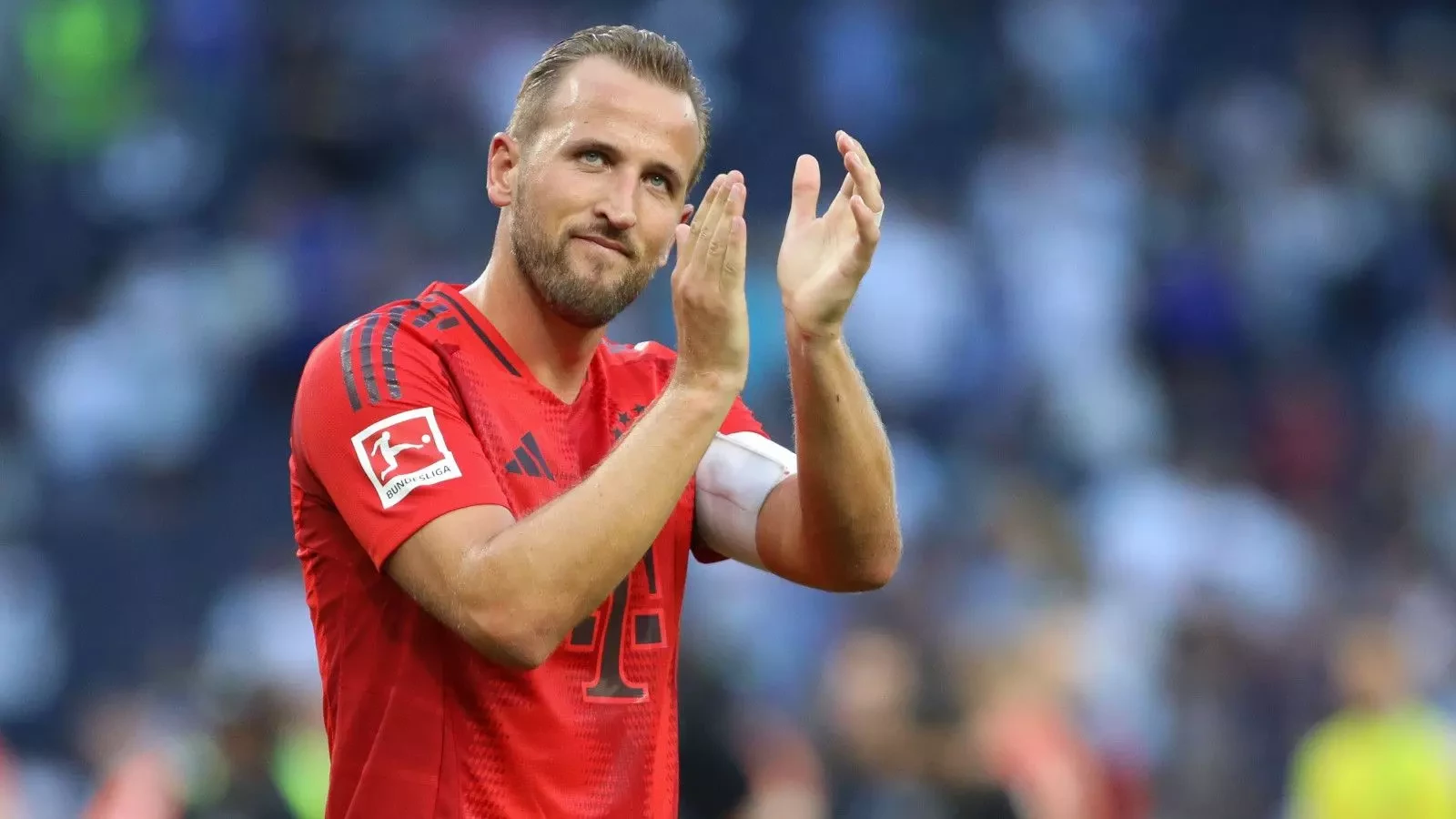 Harry Kane gets standing ovation on Tottenham return | soccer