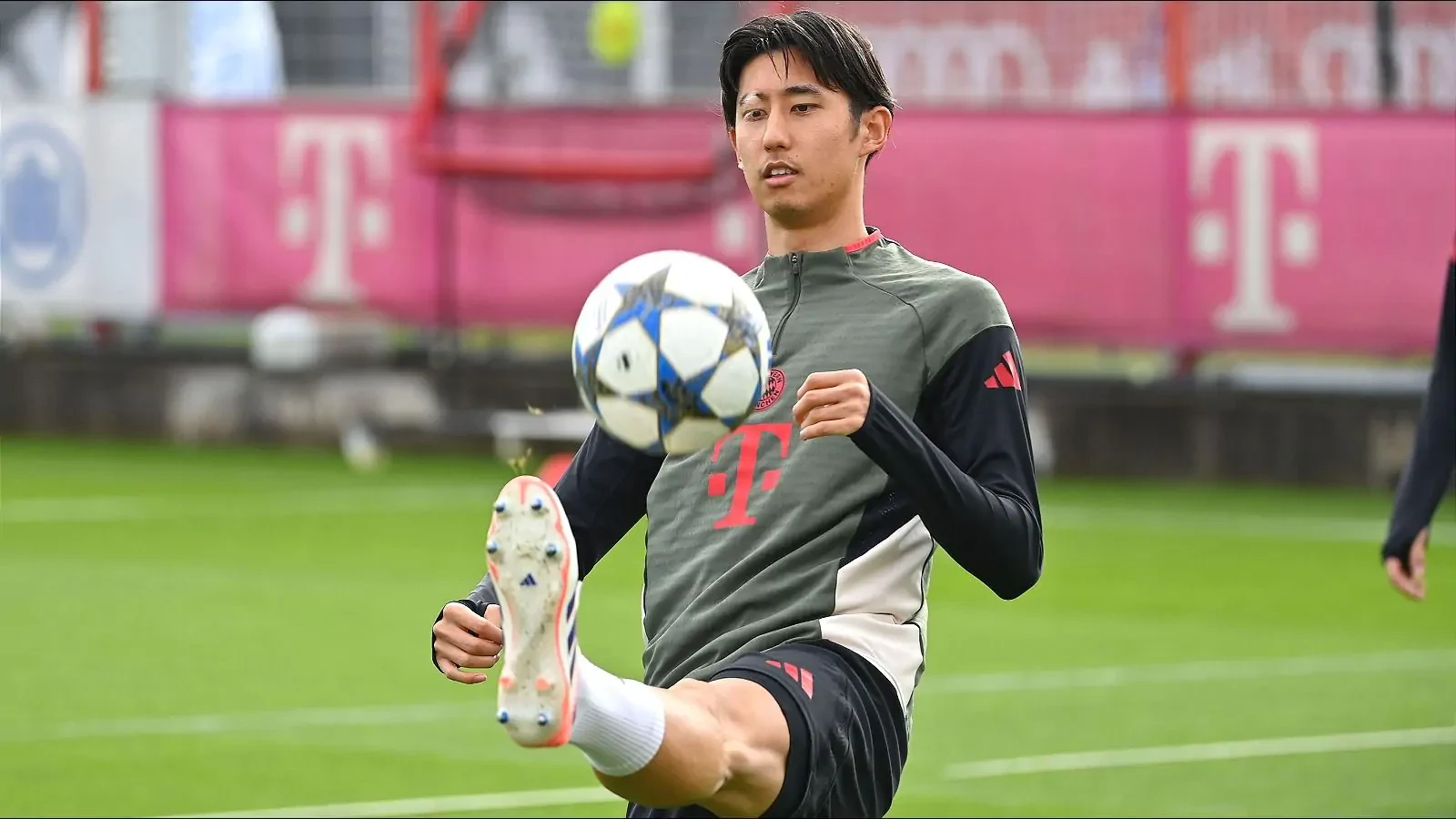 Hiroki Ito returns to training for Bayern Munich ahead of PSG clash ...