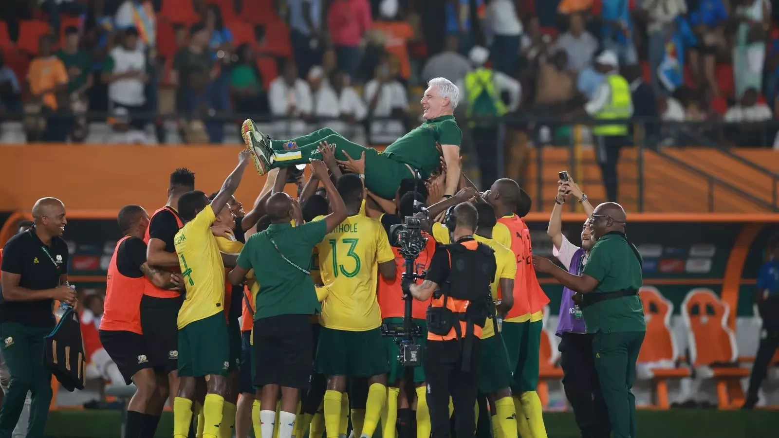 Hugo Broos commits to Bafana Bafana as interest from Algeria and ...