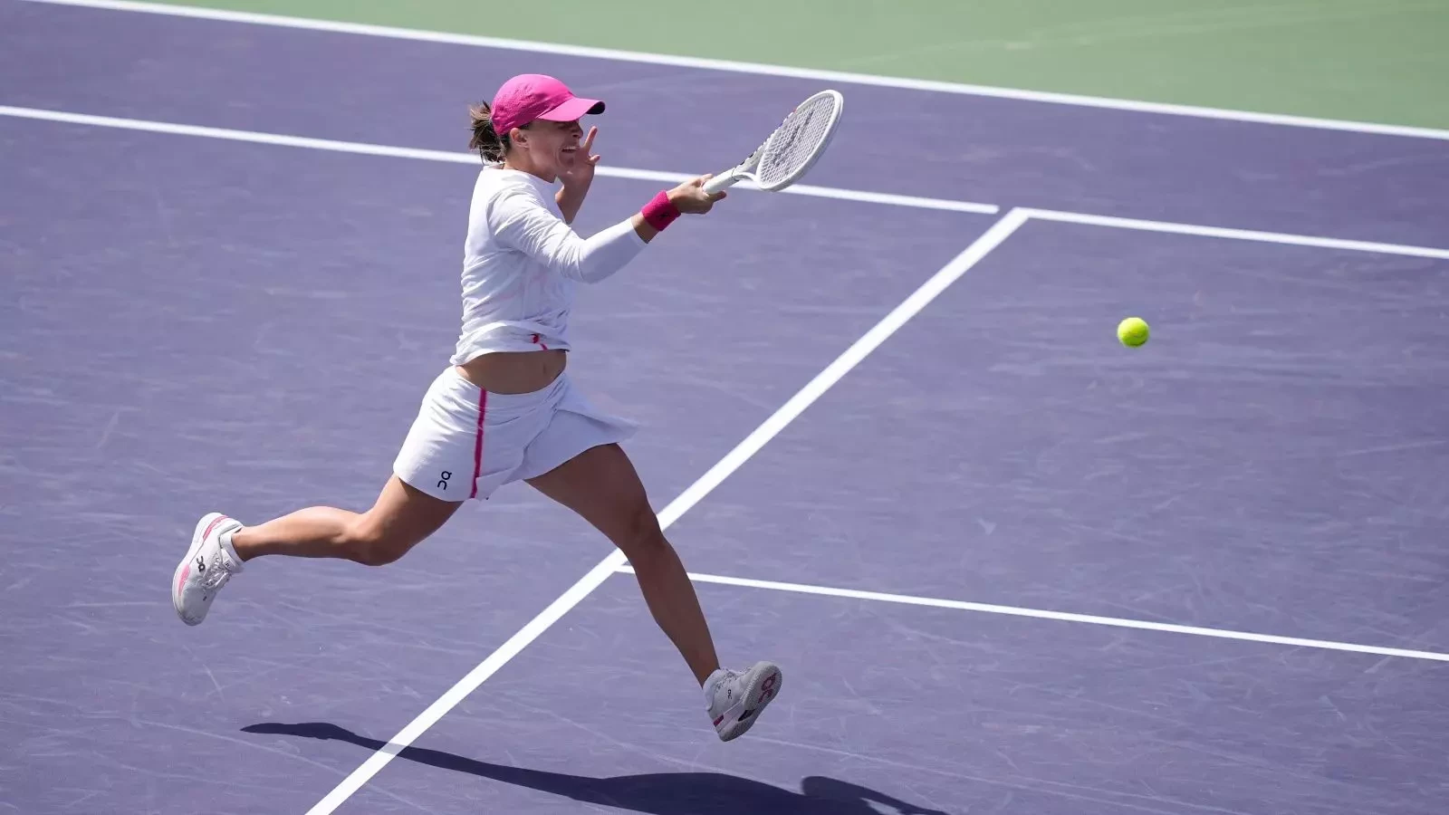 World number one Iga Swiatek and Coco Gauff cruise into Indian Wells semi-finals | SABC