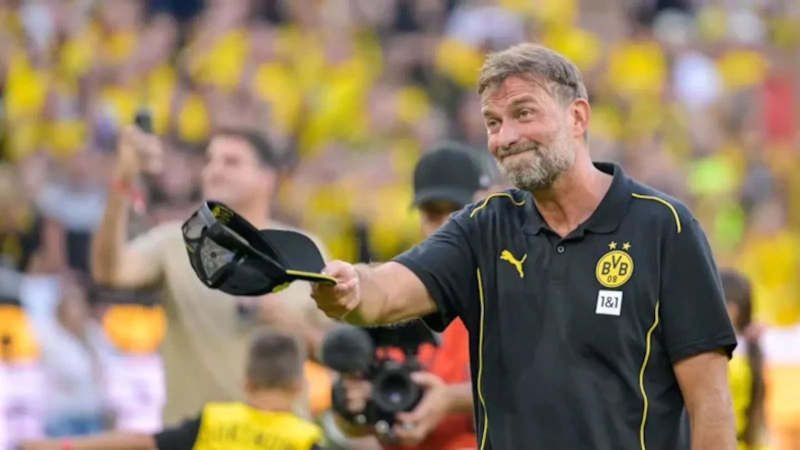 Jurgen Klopp emotional on return to Borussia Dortmund for testimonial ...