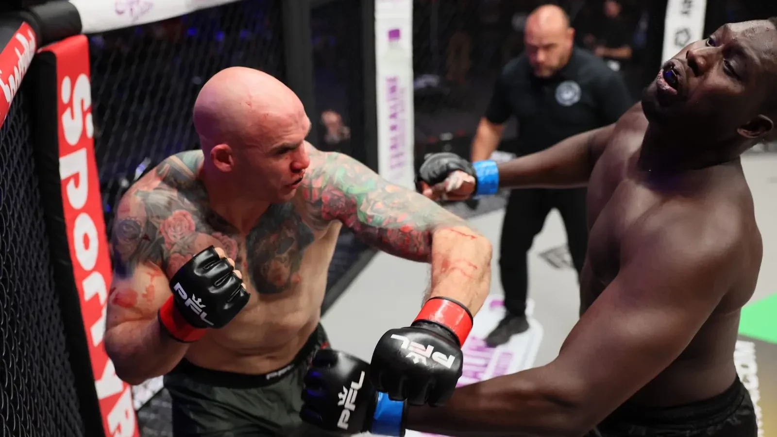 Justin Clarke slays Abdoulaye Kane in spectacular fashion at PFL Africa ...