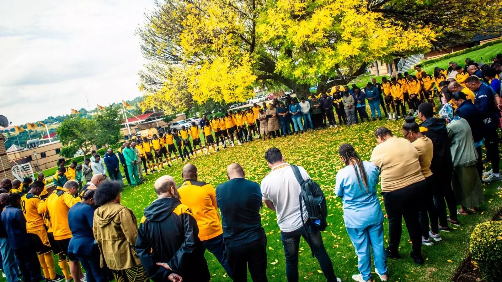 Rulani Mokwena’s message to Luke Fleurs family and Kaizer Chiefs | soccer