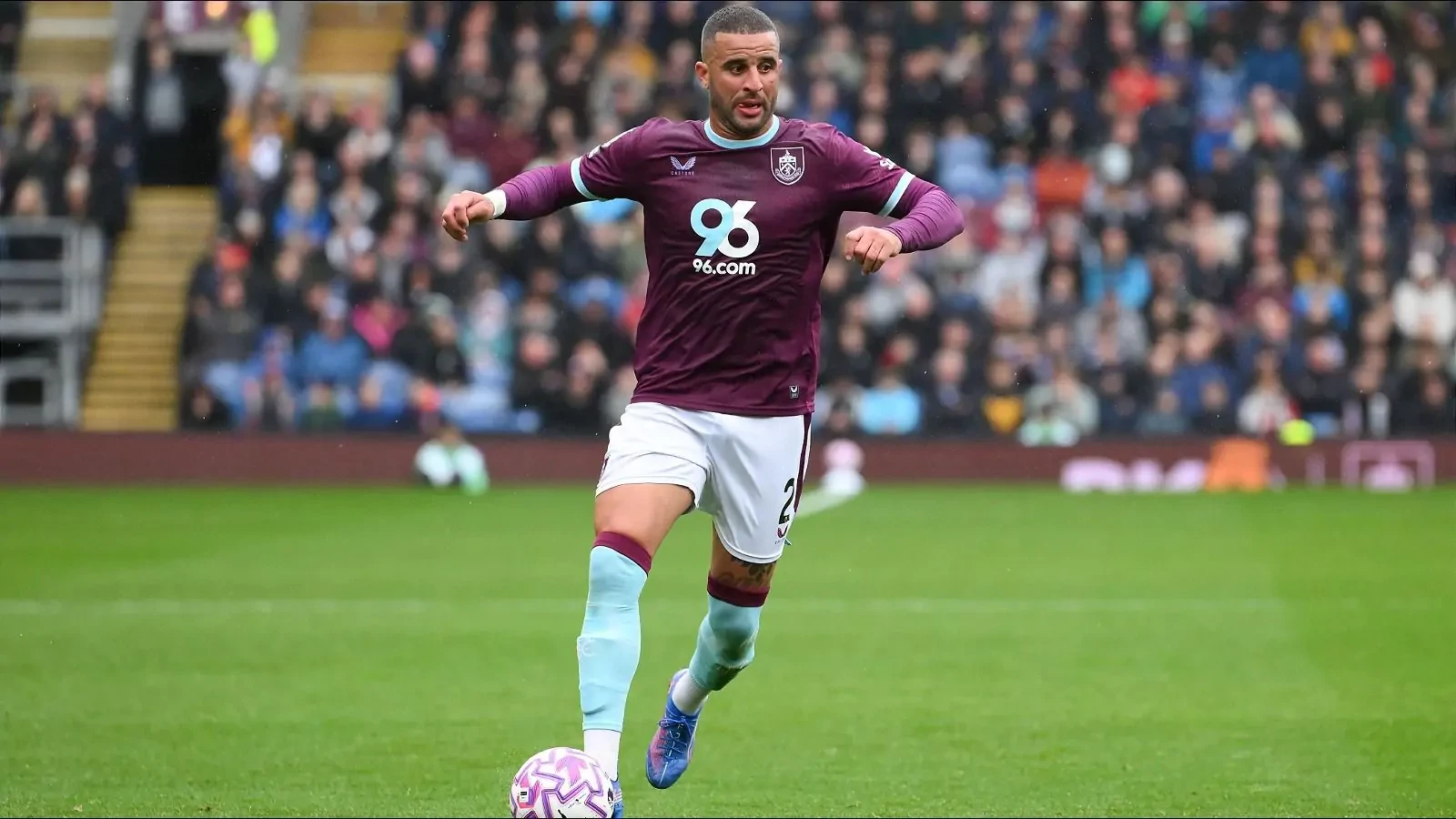 Kyle Walker set for emotional Etihad return as Man City boss Pep ...