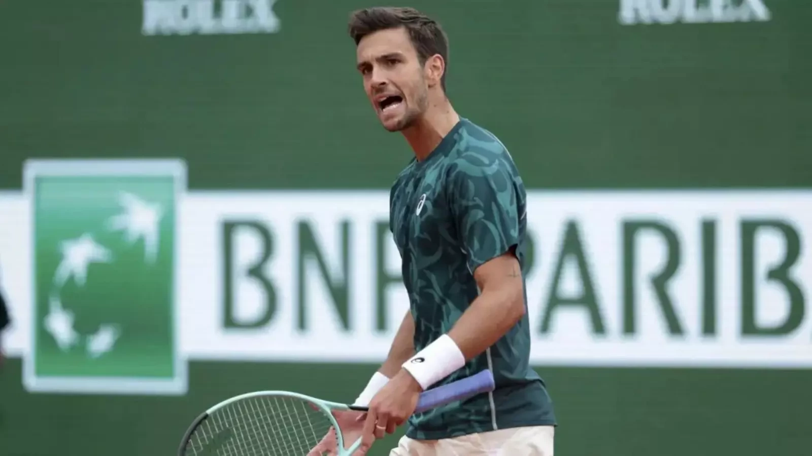 'I told him to retire' - Lorenzo Musetti's coach reveals the Italian's ...