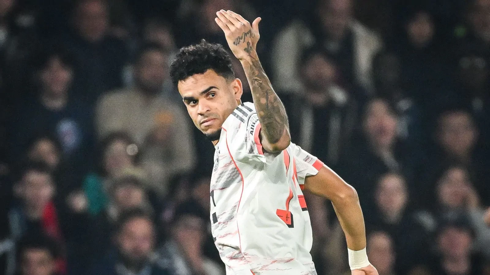 Luis Diaz double seals Bayern Munich win against PSG | soccer