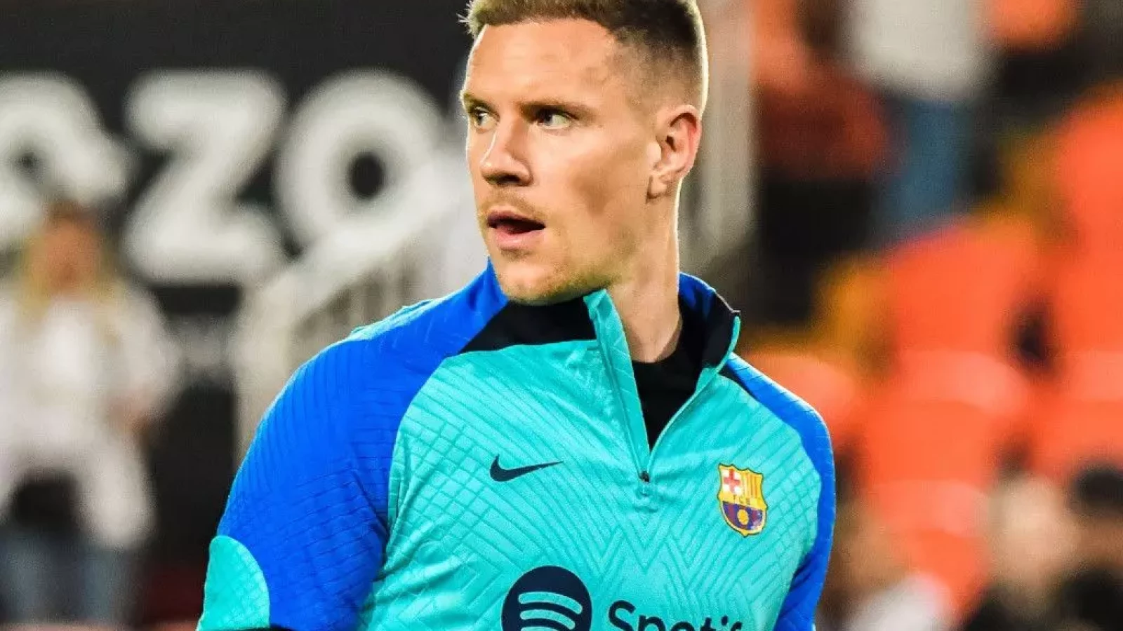 Barcelona goalkeeper Marc-Andre ter Stegen to go under the knife for ...