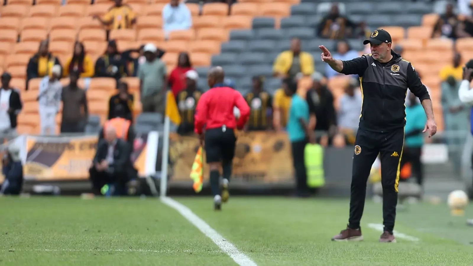 Nasreddine Nabi's frustration grows as Kaizer Chiefs fall to Marumo ...