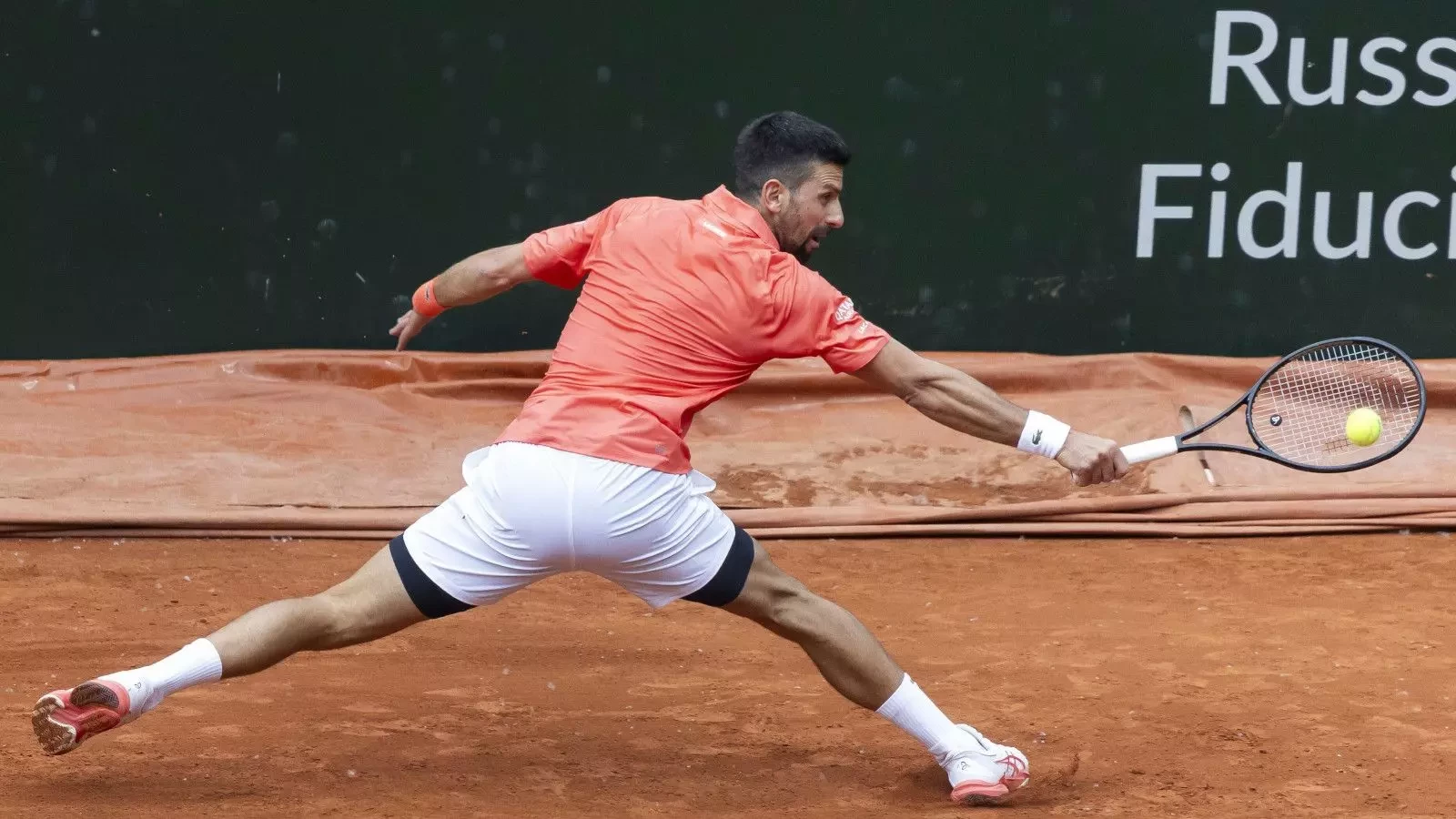 Novak Djokovic marches into French Open third with straight-set win | SABC