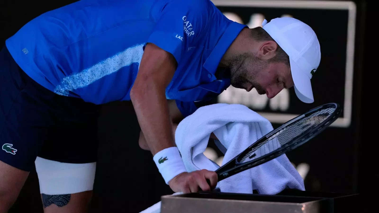 Gutted Novak Djokovic retires from Australian Open semifinal after just one set | SABC