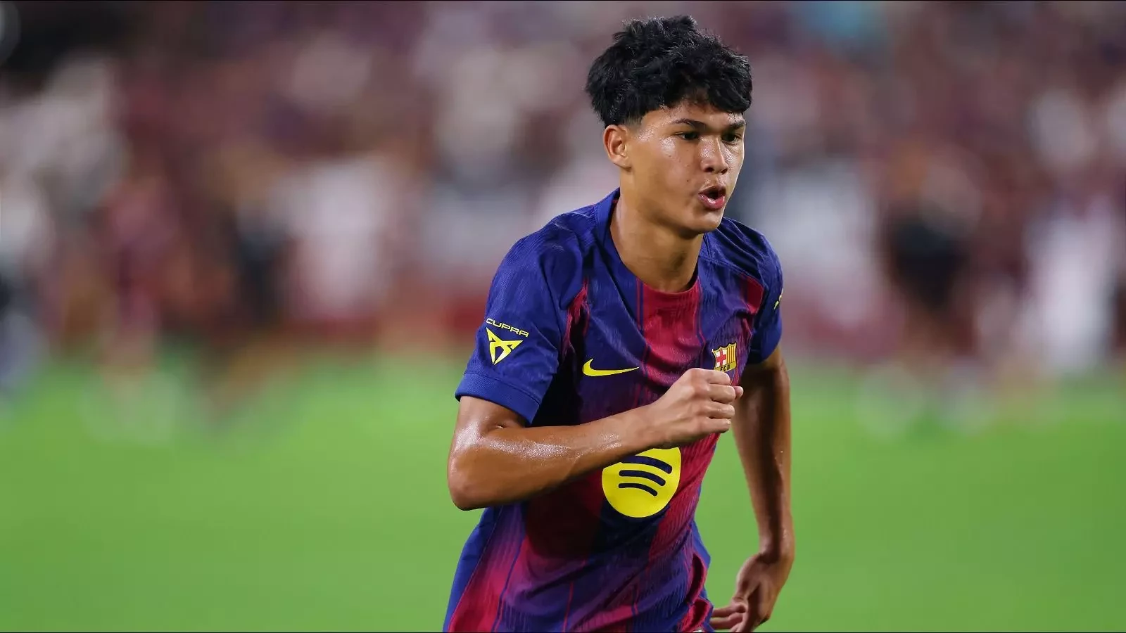 Dro's dazzling debut: Barcelona's young star shines in pre-season | soccer