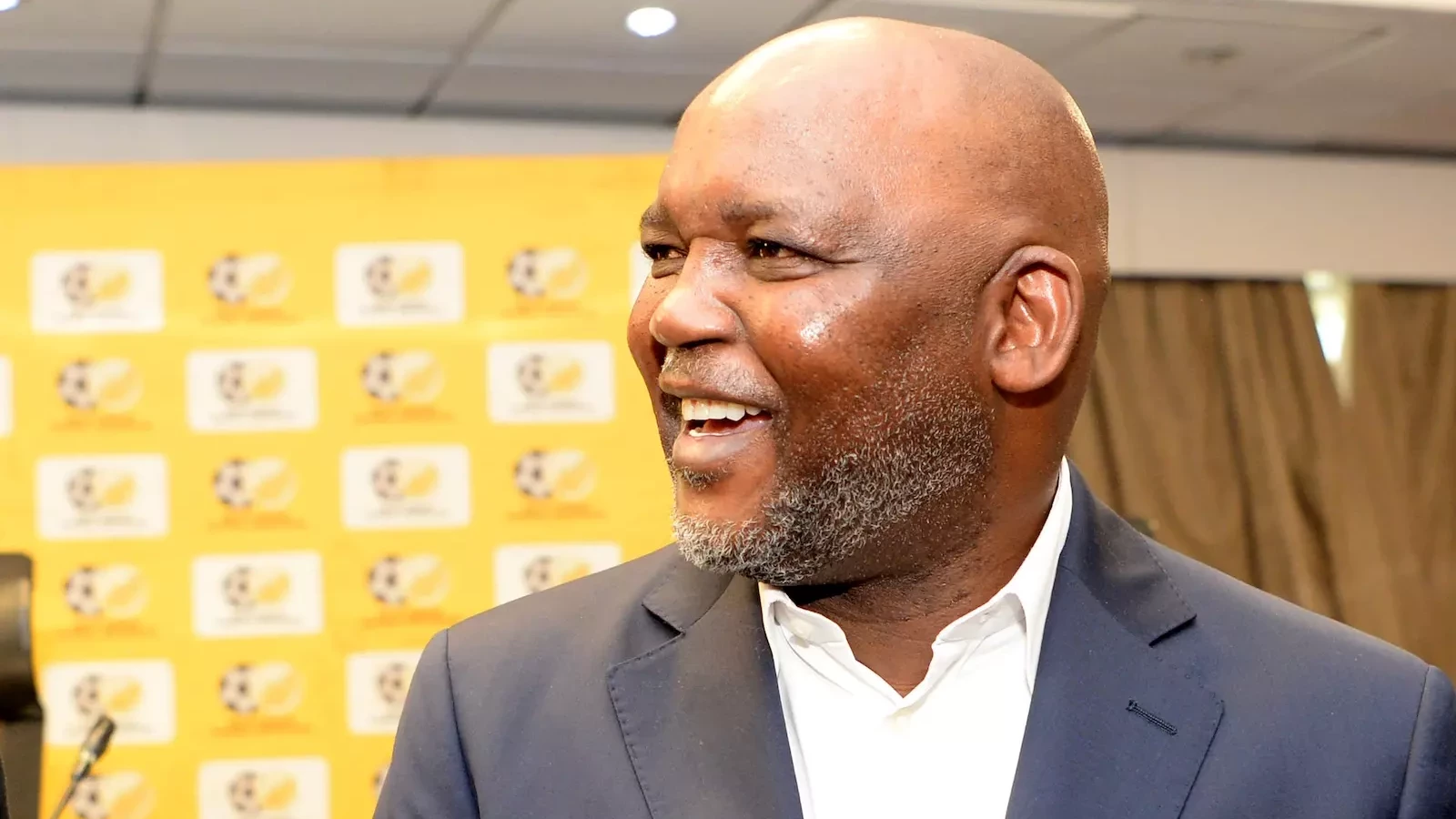 Tlou Molekwane learning from the great Pitso Mosimane | soccer