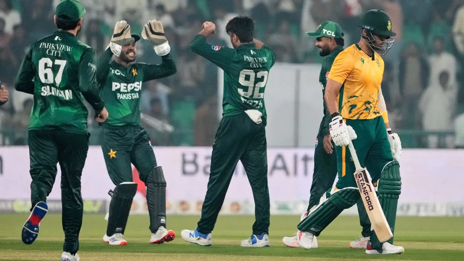 Pacey Pakistan skittle Proteas in Lahore to level T20I series | cricket