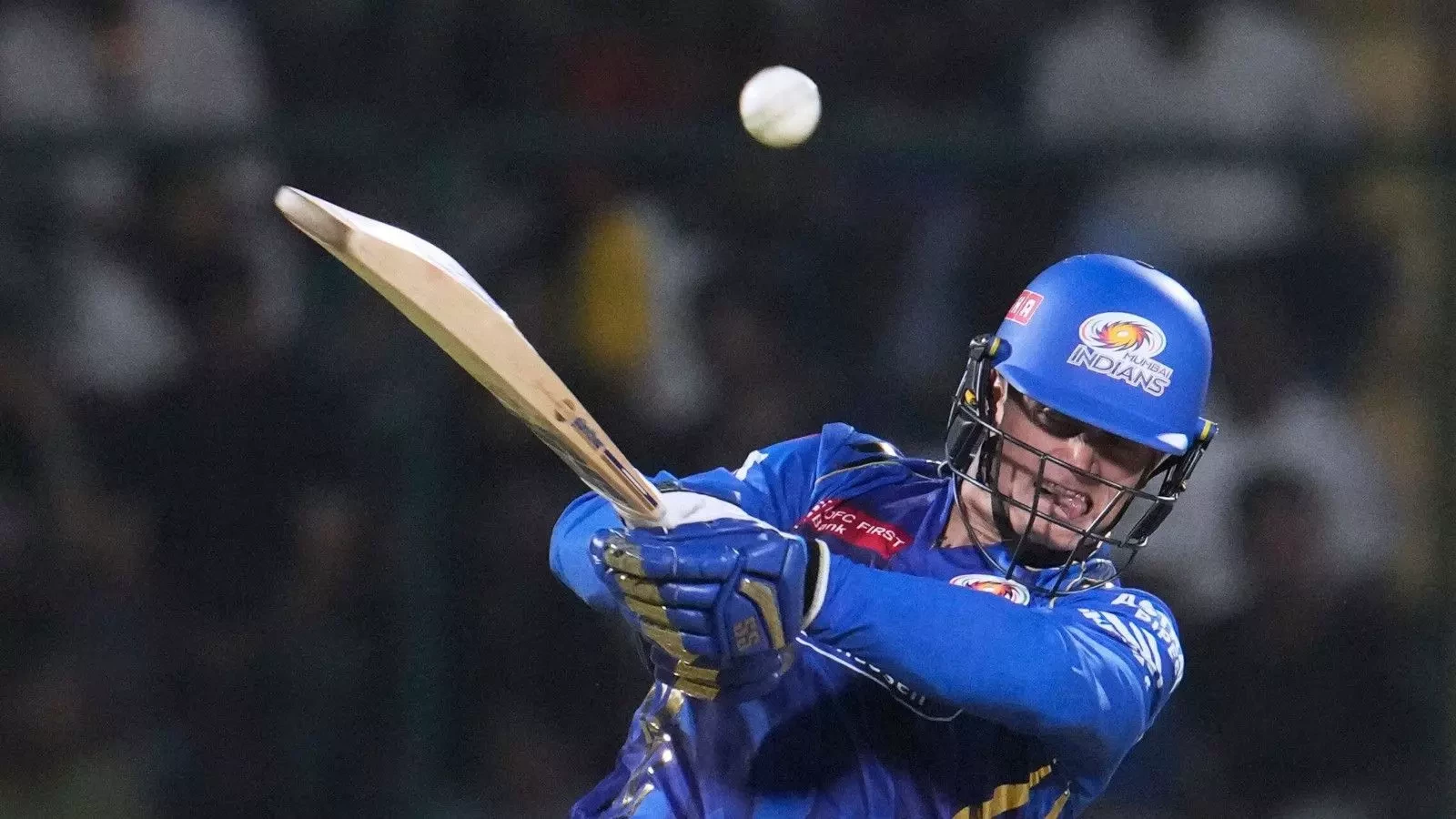 Proteas batsman Ryan Rickelton stars as Mumbai Indians edge Delhi ...