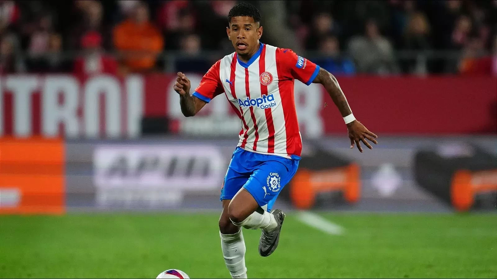 Brazilian sensation Savinho joins Premier League champions Man City ...